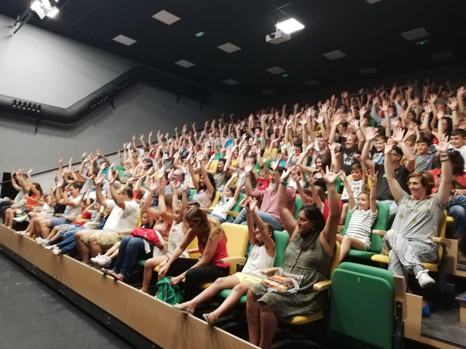 Más de 2600 personas inauguran el Centro de Arte y Turismo de Soto del ...